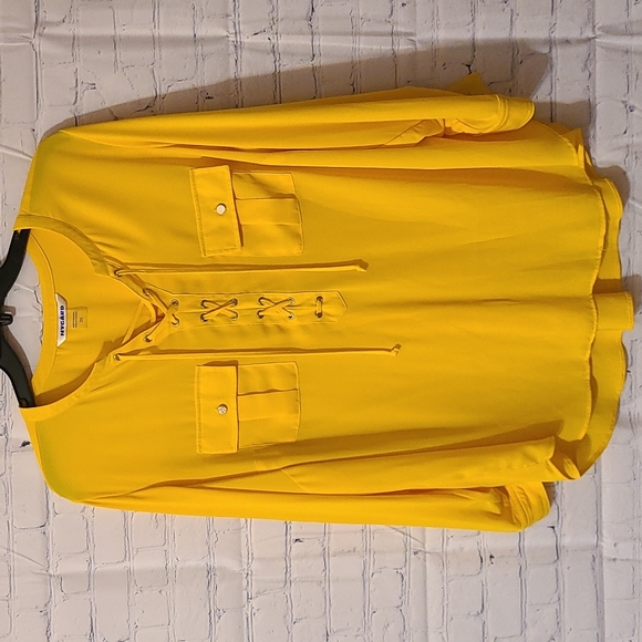 Peter Nygard | Tops | Nygard Blouse 3x | Poshmark